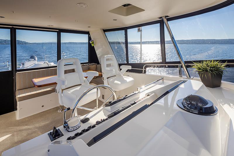 INCREDIBLE 54' Ocean Alexander 54 Trawler 2010