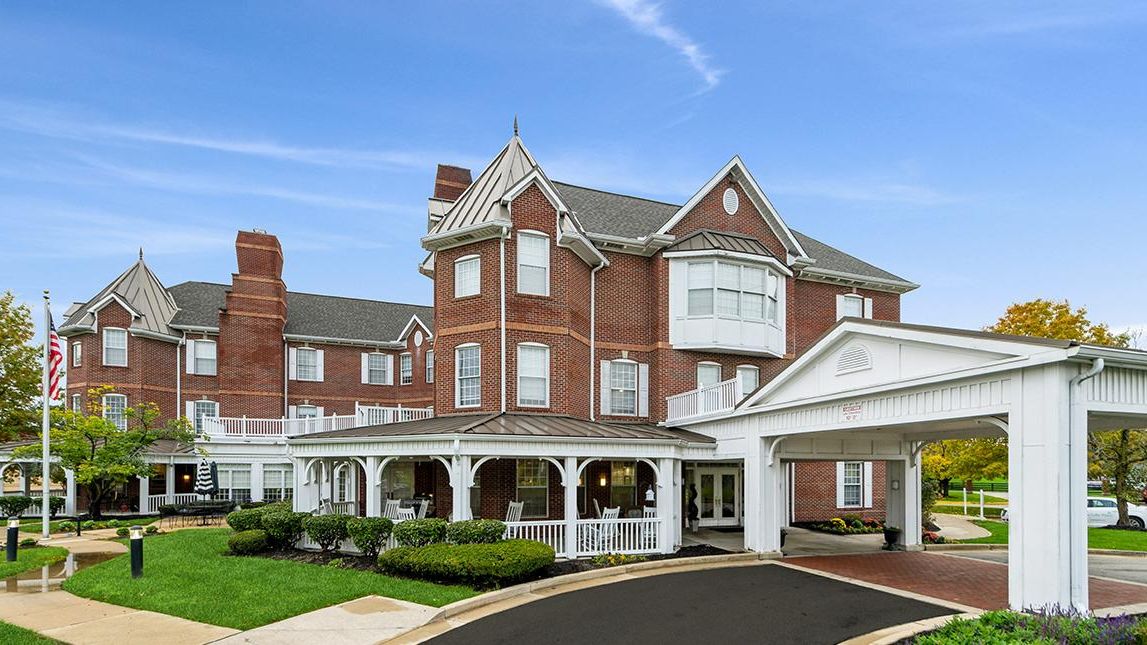 Updated Resident & Family Notice: Executive Director